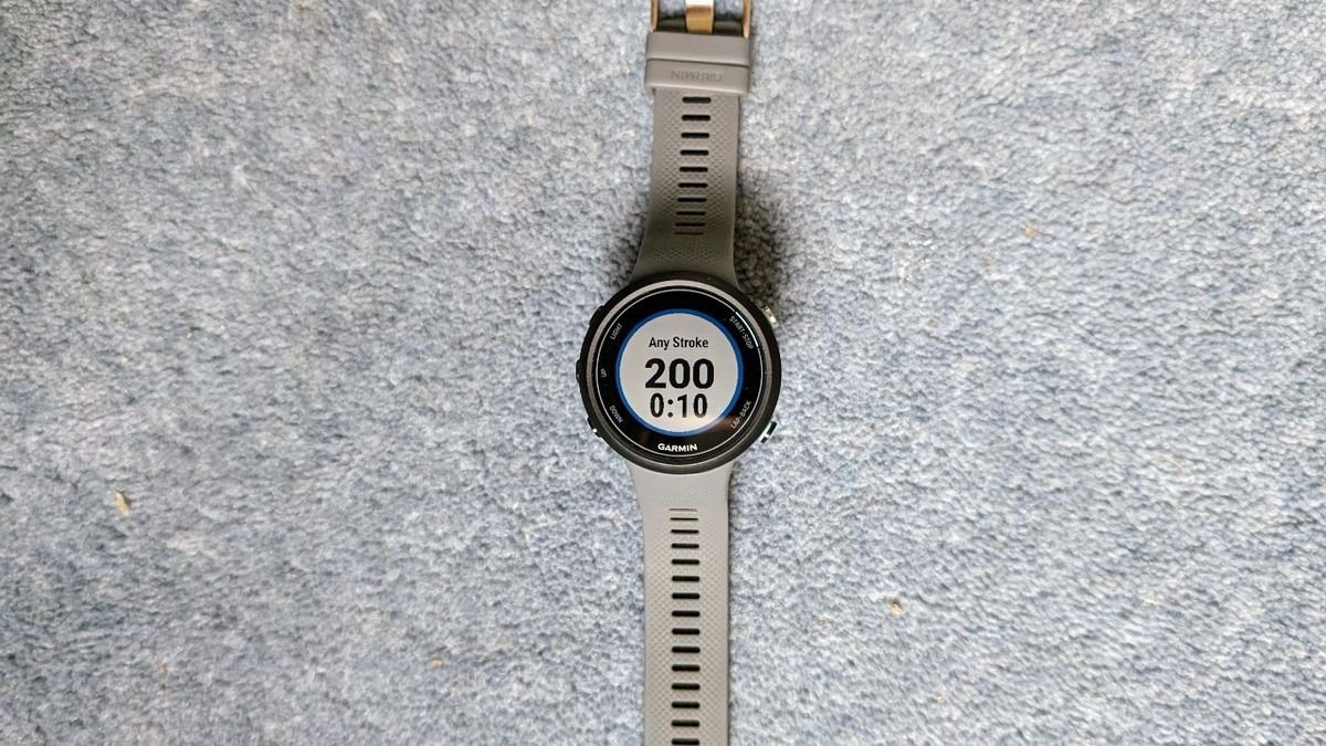 Garmin Swim 2 Review | Coach - Healthify Magazine